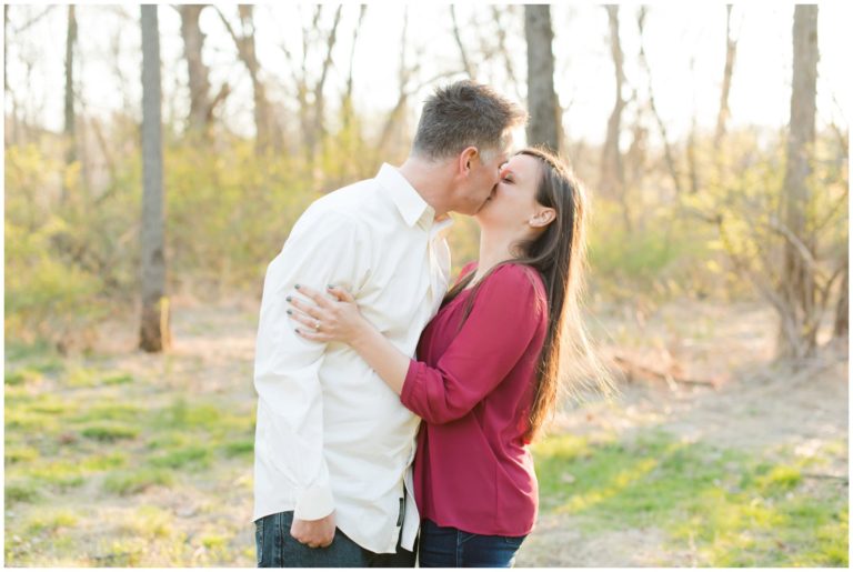 Allentown, PA Engagement Session - Laura Lee Photography